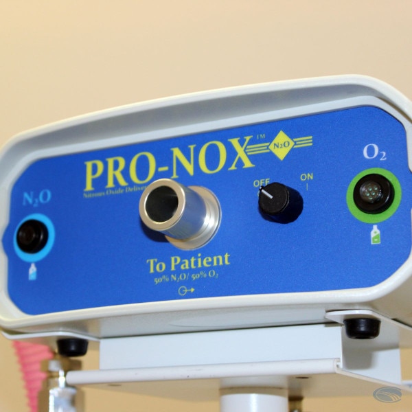 Pro-Nox 50/50 Nitrous Oxide and Oxygen System | CAREstream America