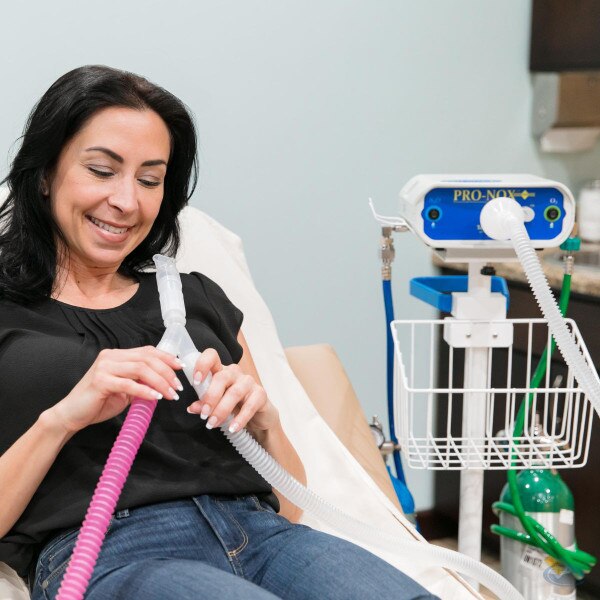 Pro-Nox 50/50 Nitrous Oxide and Oxygen System | CAREstream America