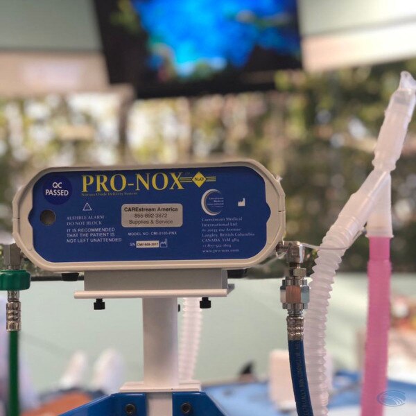 Pro-Nox 50/50 Nitrous Oxide and Oxygen System | CAREstream America